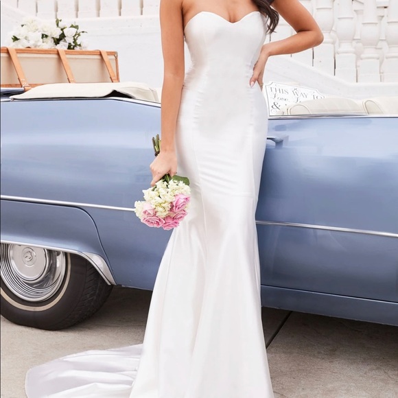 Dresses | Fishtail White Gown | Poshmark